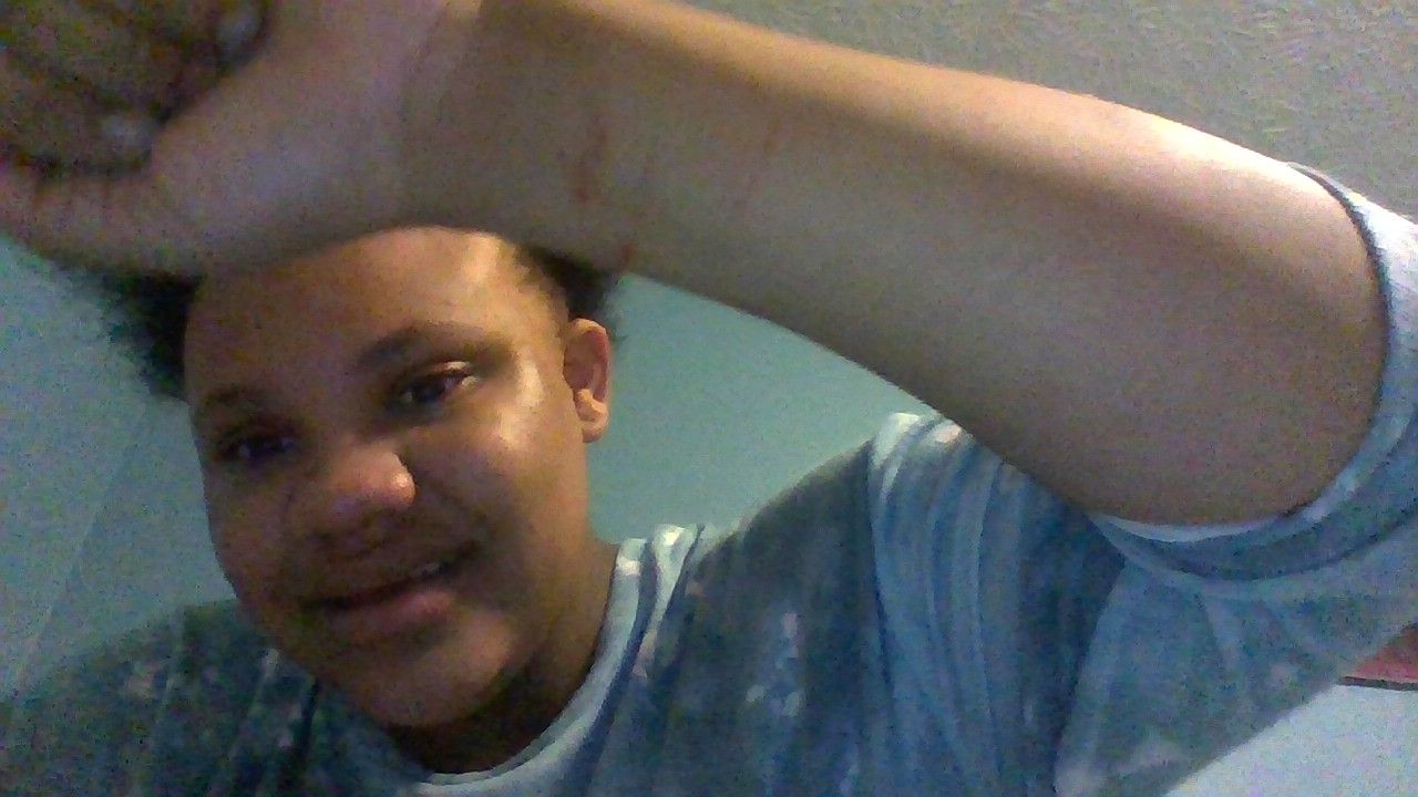 ME when i laugh out my tears ｜shoto todoroki (cam)的个人话题｜ART street